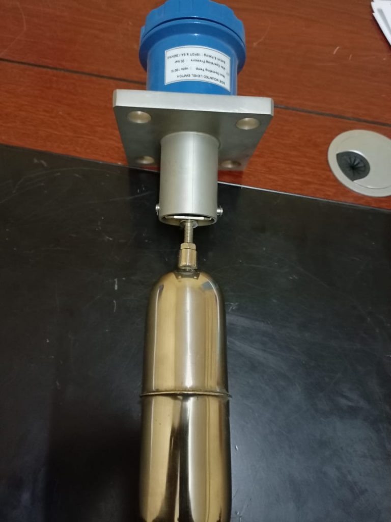 Sided mounted level switch – Supply, Install and Service all Boilers